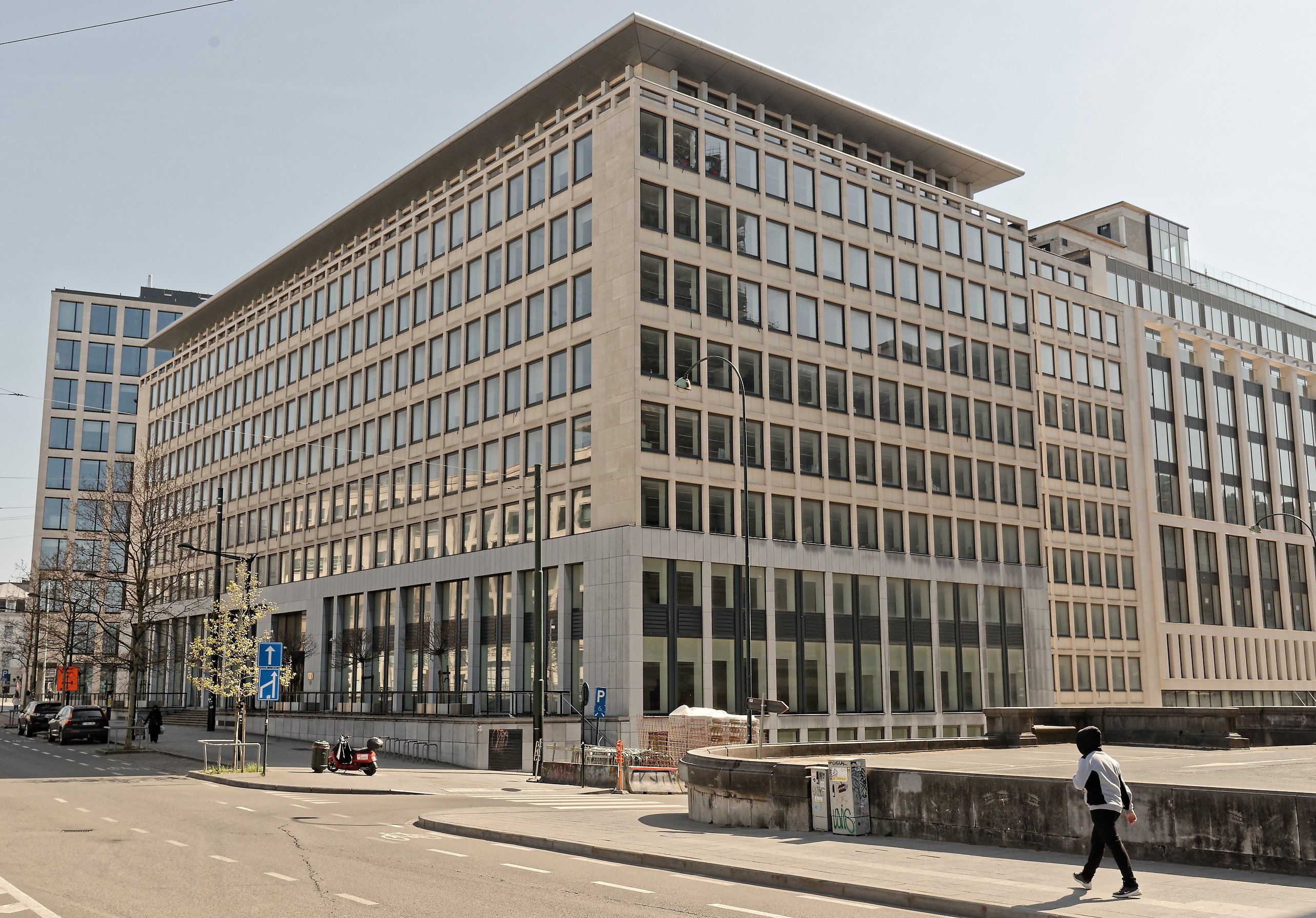 Information | Cours & Tribunaux